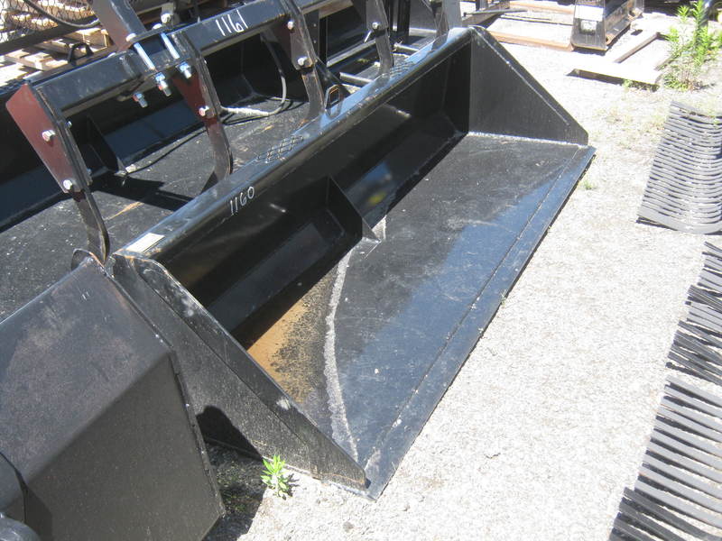 BRYAN'S FARM | Bucket 96" Wide