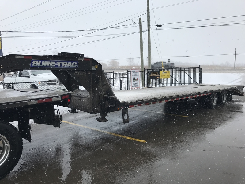 Miska Trailer Factory | Silver Bullet Aluminum Utility Trailer